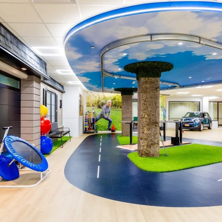 Solo-Step: Custom Ceiling Mounted Track Systems - Solo-Step